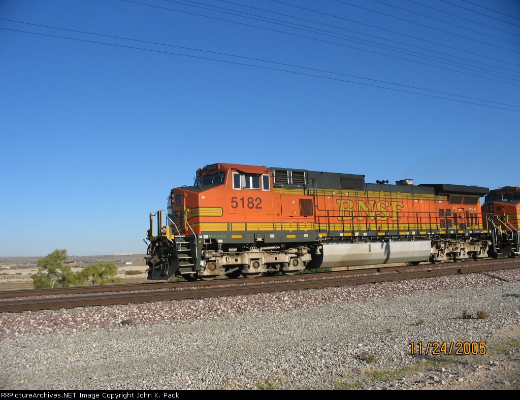 BNSF 5182